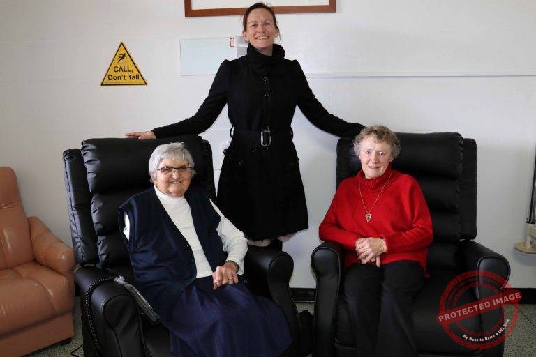Donated recliners to improve comfort for hospital patients – The Cobar ...