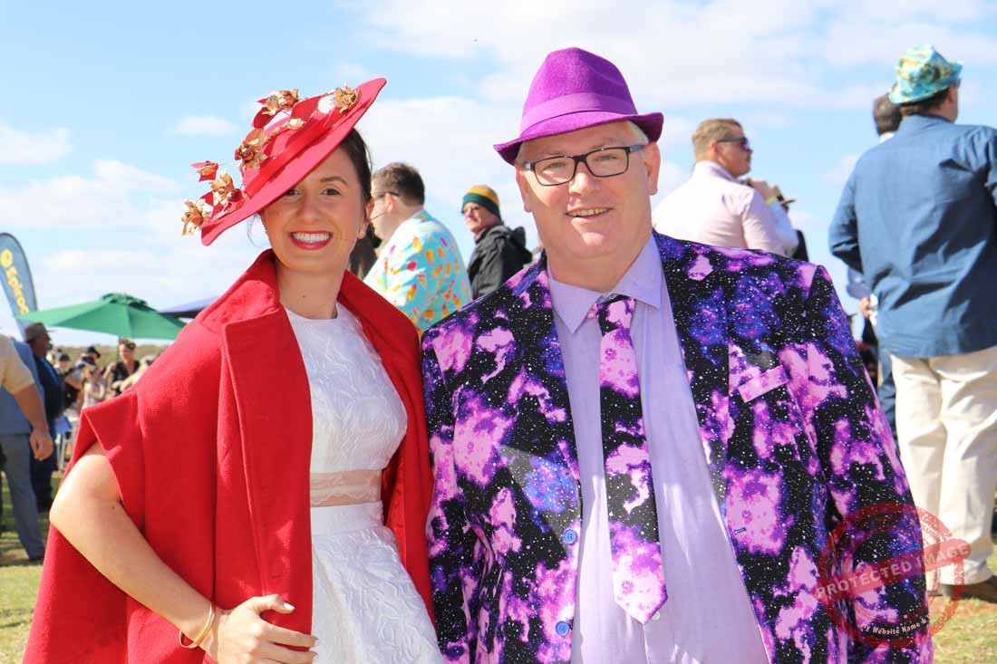 Cobar’s race day full of fun and fashion – The Cobar Weekly