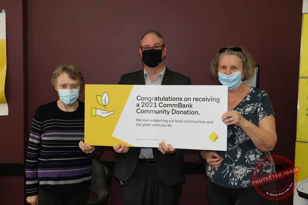 Commonwealth Bank donates to Hospital Auxiliary – The Cobar Weekly