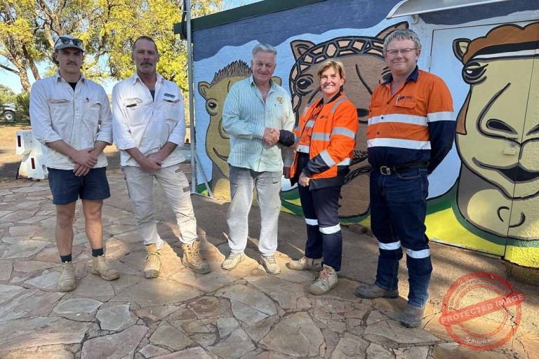CSA lends a hand to upgrade rugby club’s change rooms – The Cobar Weekly